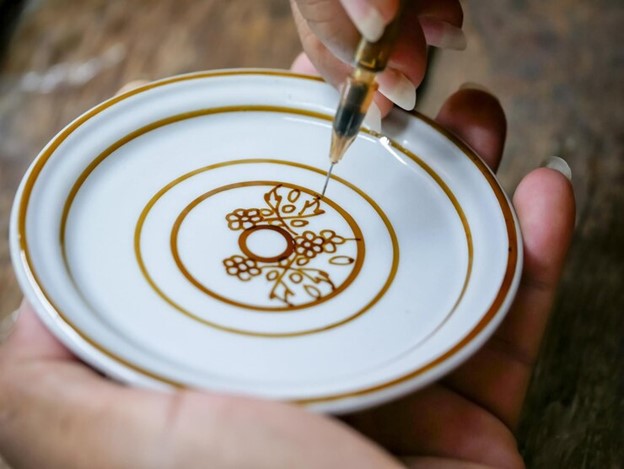 Handcrafted Song Plates with a Personal Touch - Music Plaque | Song ...